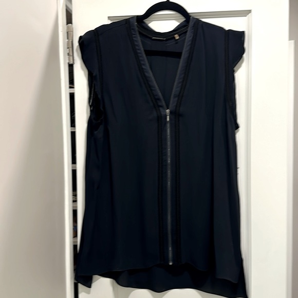 Elie Tahari | Tops | Elie Tahari Silk Sleeveless Navy Blue And Black Zipper Blouse | Poshmark